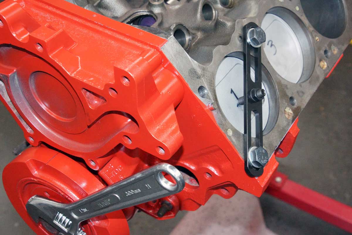 Degree a Camshaft for Optimal Engine Performance with Proform Parts