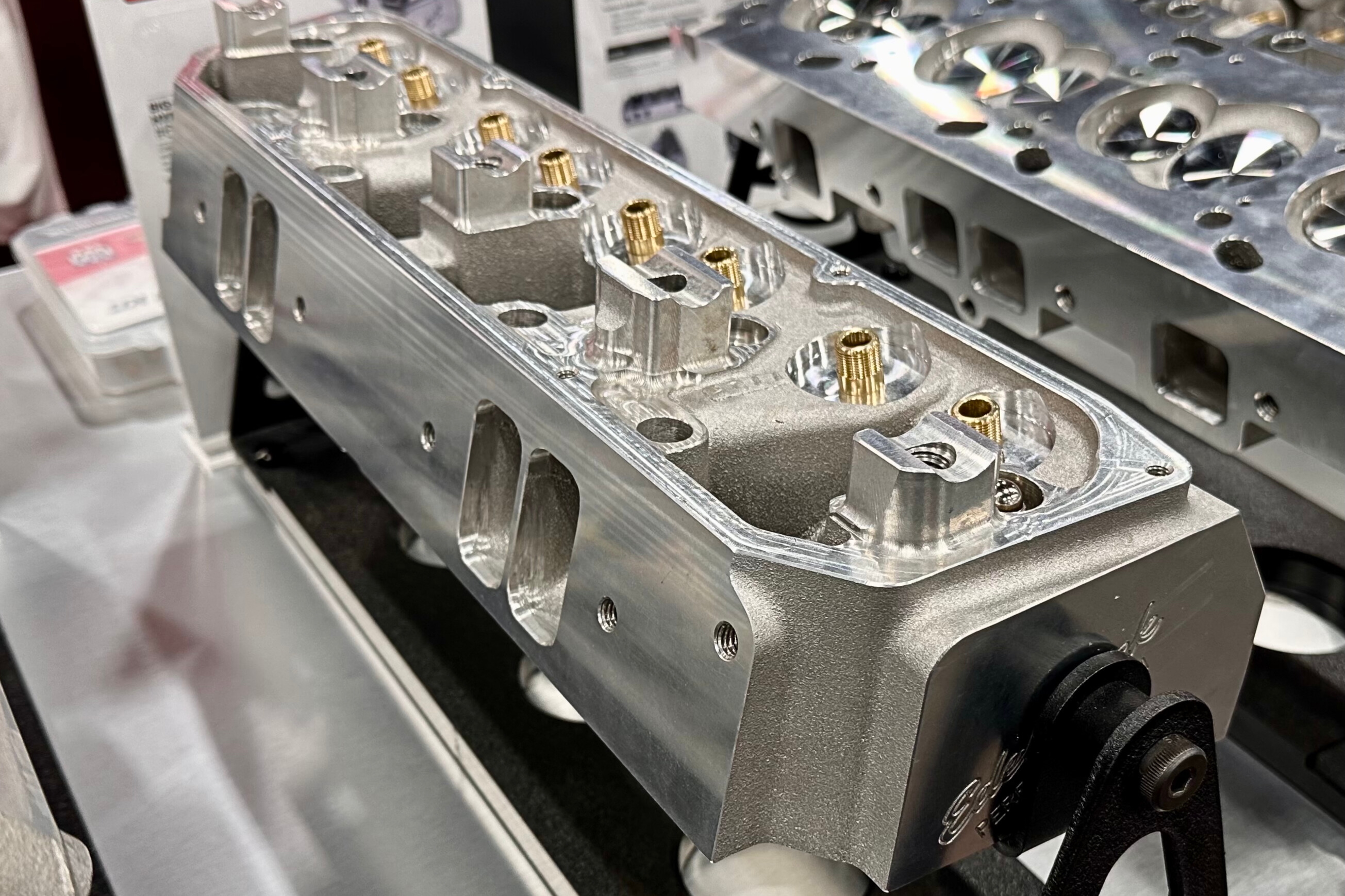 SEMA 2025: New Mopar Big-Block Cylinder Heads From Edelbrock