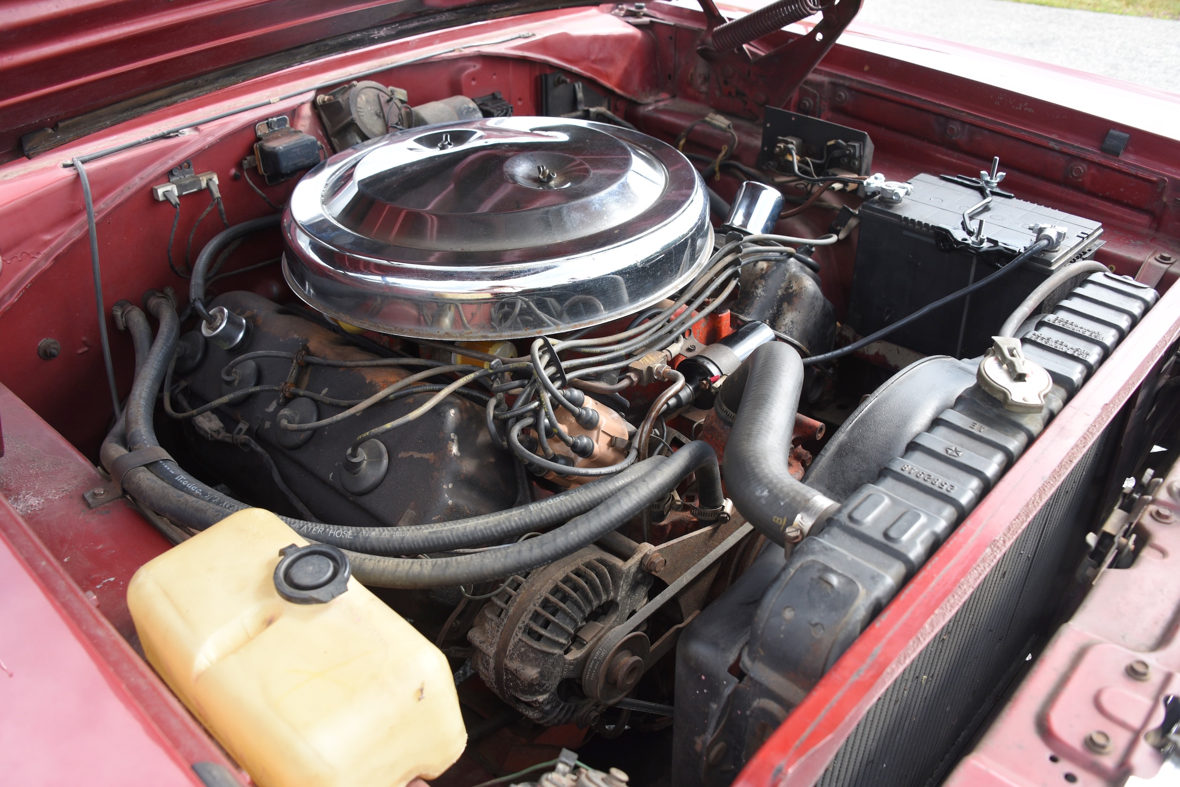 Classic 1966 Hemi Coronet Wears Conflicting Engine Badges